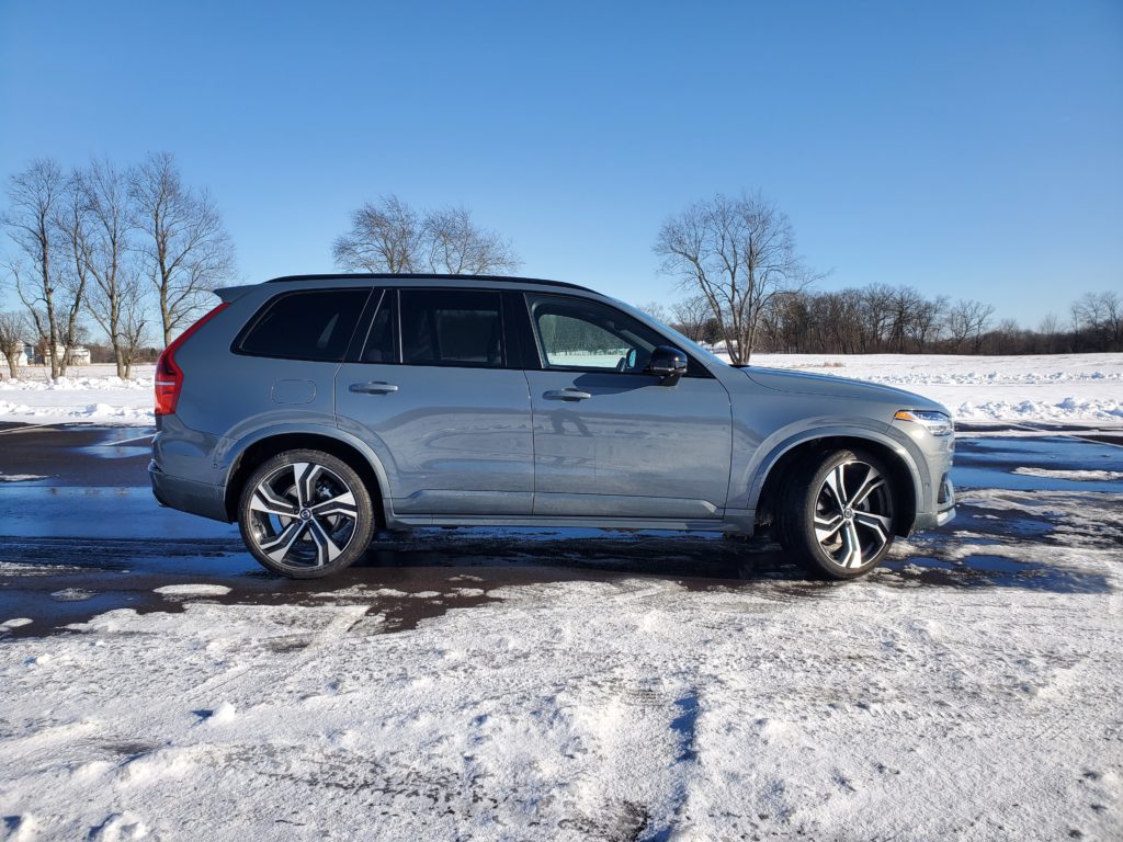 2020 Volvo XC90 T6 R-Design AWD Review - Daily Motor